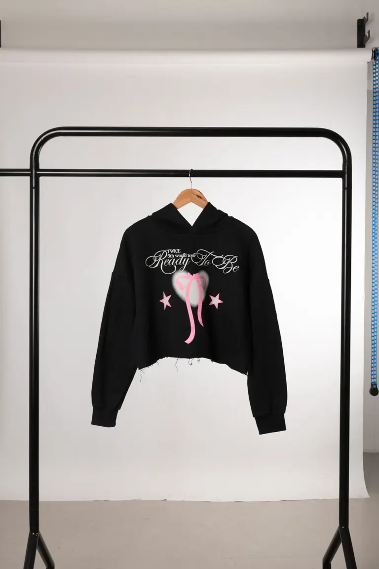 Buzo Twice - Buzos y Sweaters Negro | BKSTG